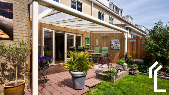 Een DIY overkapping maken met behulp van Solundo.