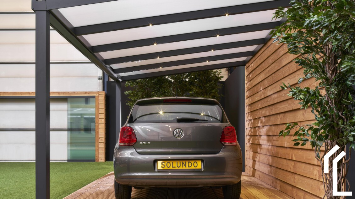 Gemakkelijk een muurcarport bouwen en kopen bij Solundo 🌞! | Solundo